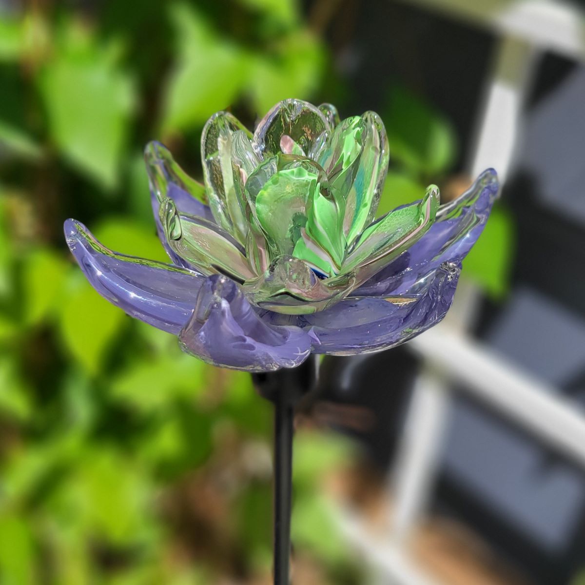 Handblown Glass Flowers for a Touch of Elegance in Your Garden ...